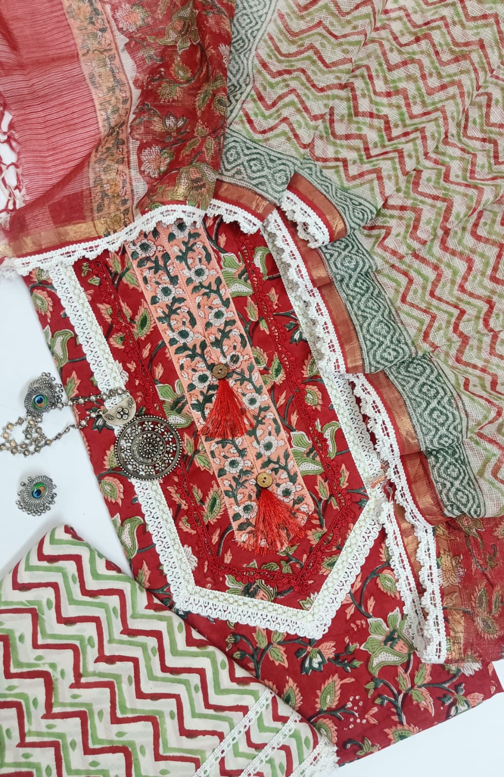 HAND BLOCK GOTA WORK SUIT SET WITH LEHARIYA KOTA DORIYA DUPATTA (GOTAY ...